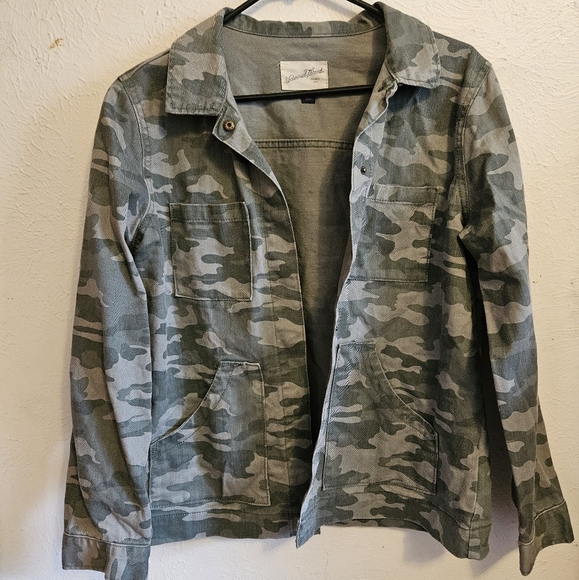 Universal Thread | Jackets & Coats | Universal Threads Camouflage Jean ...